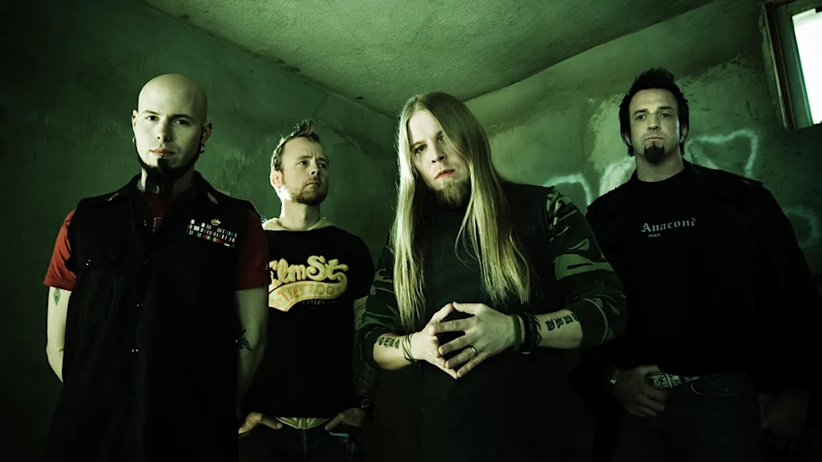 DROWNING POOL – AN INTERVIEW WITH C. J. PIERCE