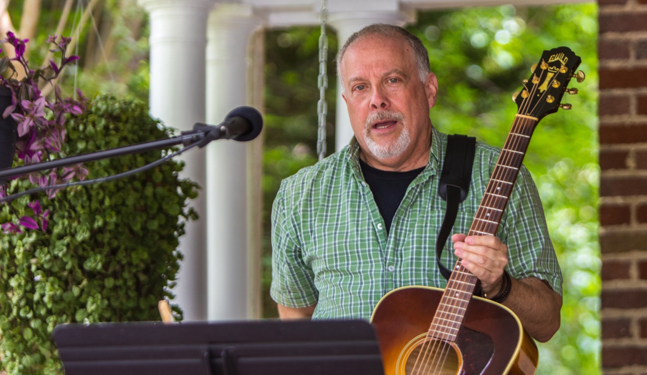 TONY LOW – ARTIST SPOTLIGHT & EP REVIEW – REALLY REAL